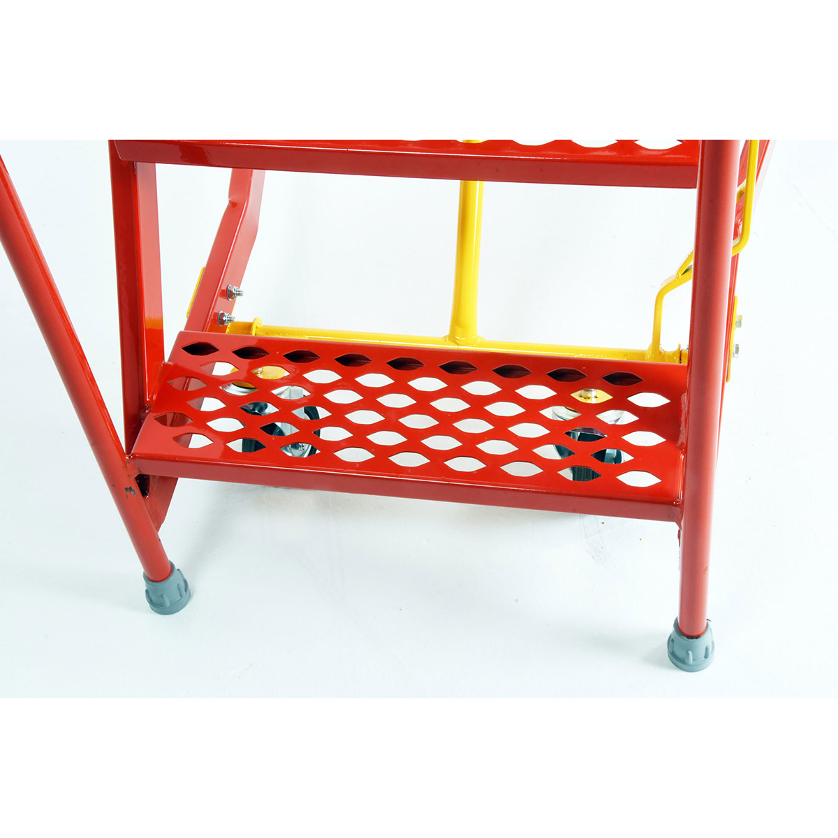 TB Davies 14-Tread Heavy-Duty Expamet Safety Steps | TB Davies | Mobile ...